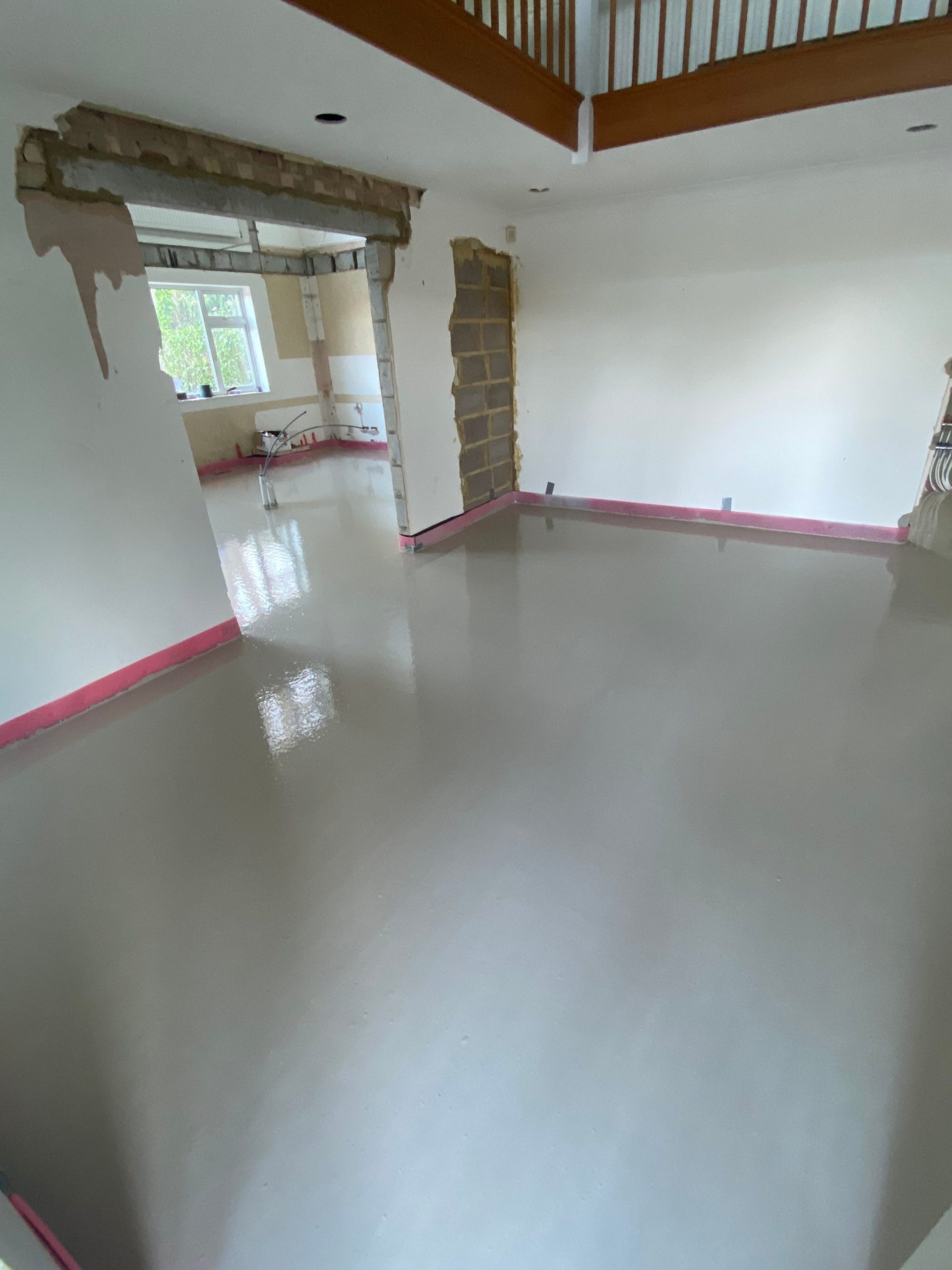 Liquid Screed Specialists In Southampton & UK | Southern Liquid Screed